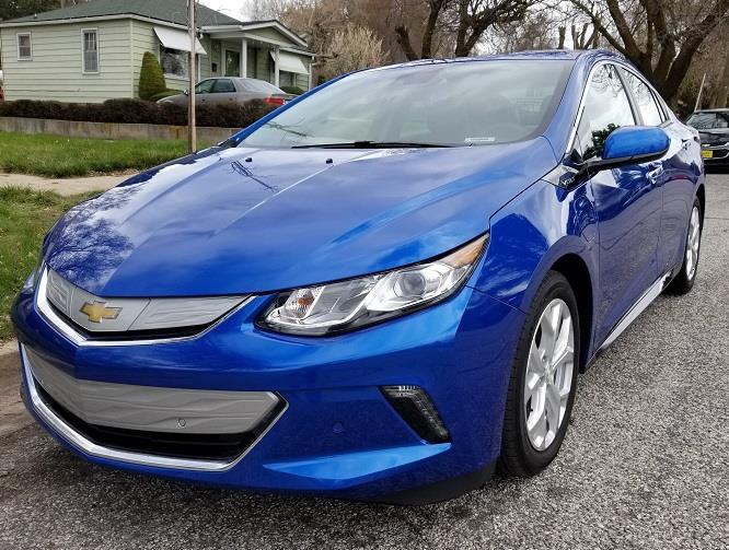 About to buy a 2017 Volt Premier : r/volt