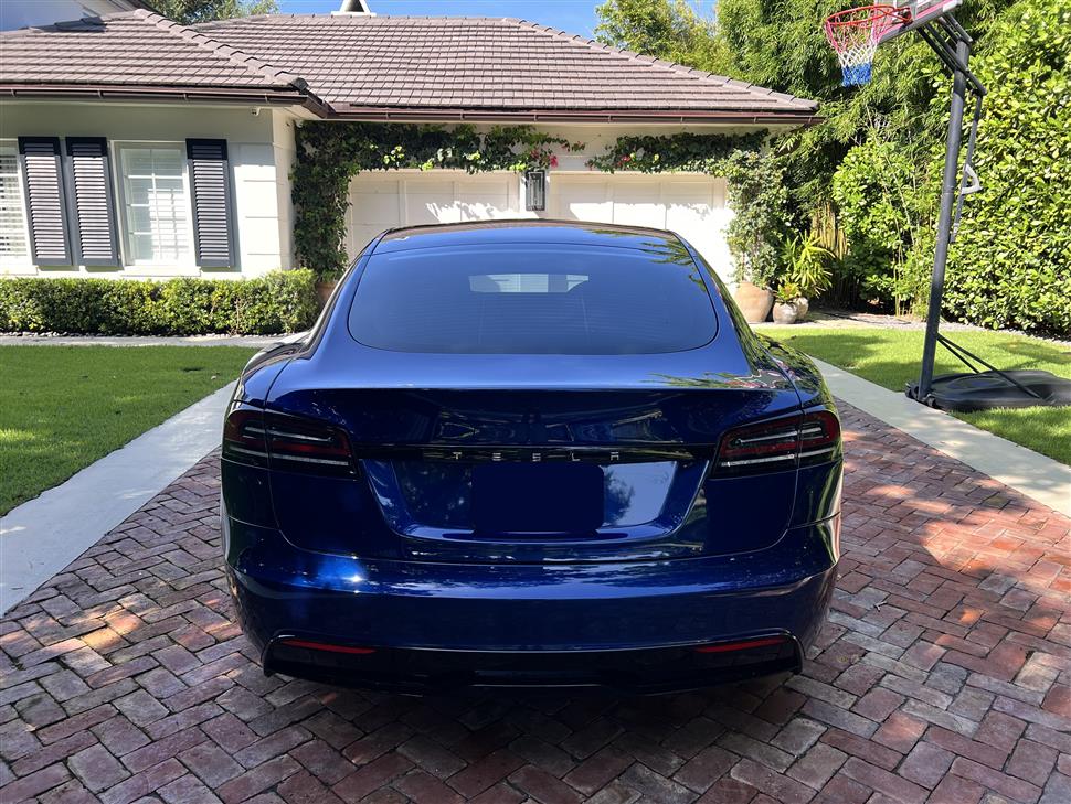 2023 Tesla Model S lease in Coral Gables, FL